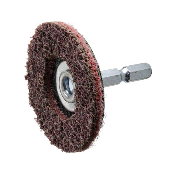 ベタディスクは、六角軸で使用できるディスクで、軸・基盤が小さく回転が安定するので作業性抜群です。平面・細かい所の研磨・汚れ落としが可能です。[サイズ] サイズ：50mm径×6.35mm軸[用途] サビ取り、塗装剥し研磨[最高回転数] 12,...