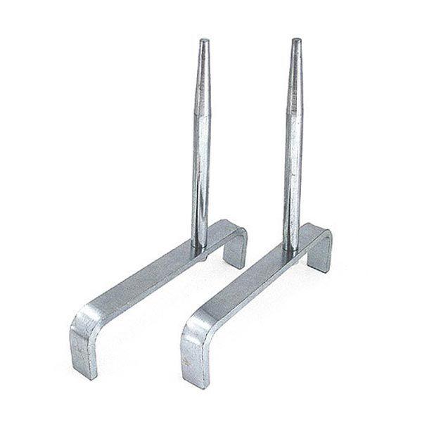 小型車のシリンダーヘッド(4気筒まで)用のシリンダーヘッドスタンドです。ヘッドボルトホールにスタンドのステムを差し込んで使用します。[セット数] 2脚1セット[ステム先端テーパー] 10→15mm