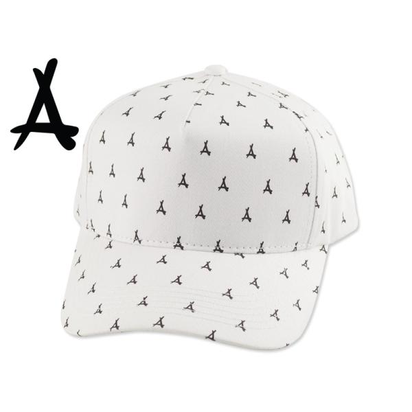 コットン5パネルキャップ。全体にお馴染みロゴをあしらったキャップ。サイズ　：フリーサイズ素材　：コットンサイズ　：フリーサイズ素材　：コットン