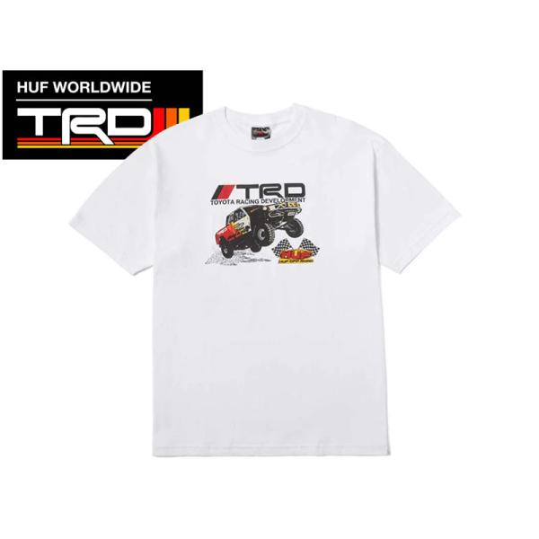 HUF（ハフ）とトヨタのモータースポーツ部門「Toyota Racing Development（トヨタ・レーシング・デベロップメント）」によるカプセルコレクション。フロントにコラボロゴプリント入りTEE。L：着丈約71cm／身幅約58cm...