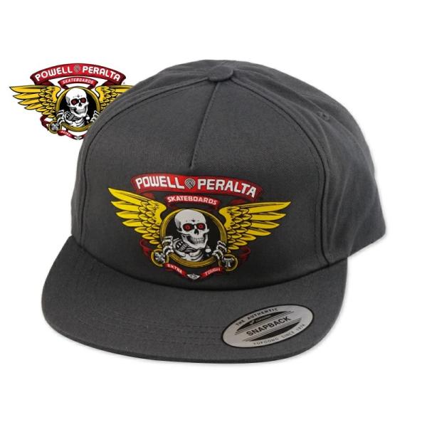 Powell-Peraltaの5パネルキャップ。フロントに名作ウィングリッパー(通称ノゾキボーンズ)プリント。ボディーは形の良さに定評のあるFLEXFIT社製。SIZE　:　FREE SIZE