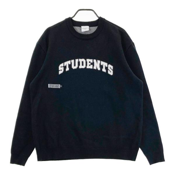 [商品管理番号]240101663027[ブランド]Students Golf　スチューデンツゴルフ[アイテム]ニットセーター[モデル・品番]2023年[表記サイズ]M[実寸]肩幅：55.5cm / 身幅：62.5cm / 着丈：71.5c...