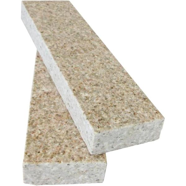 【商品詳細】●サビ御影石のボーダー石 2枚セット●寸法:7.5cm×30cm×厚み3cm●重量:1枚1.8kg×2本 合計3.6kg程度 (自然石のため多少誤差あり)●仕上げ:石の表面だけをバーナー焼いて極小の凹凸加工して、石本来の自然な風...