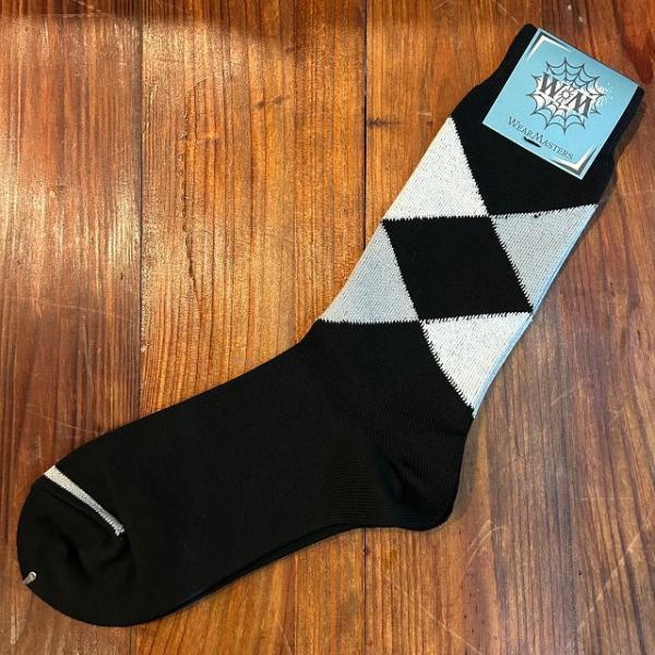 WEARMASTERS（ウエアマスターズ） by ATTRACTIONSLot.849 Diamond Socks（ダイアモンドソックス）足元を彩るミッドセンチュリーテイストのデザインソックス。つま先とかかとに補強を施し、吸水速乾に優れる乾...