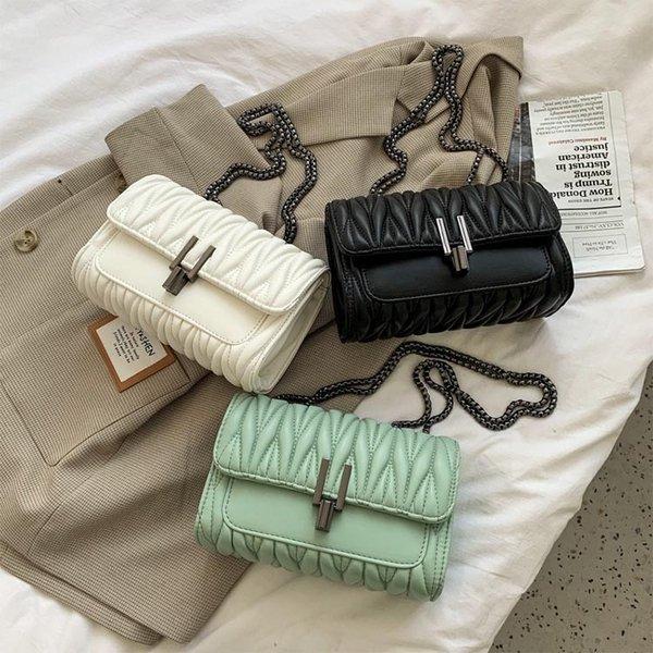 【商品コード】：fmfp552410【生地】：PU【カラー】：ブラック、ホワイト、グリーン【重さ】：約500ｇ【サイズ】：（約）*縦：13cm    *横：20cm   *マチ：8cm連携キーワード：バッグ レディース きれいめ 韓国風 通...