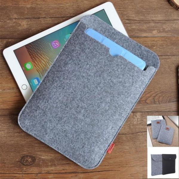 バックにも入れて持ち運びにも便利なタブレット　オシャレなフェルトケース。曲げることができる柔らかさと密度の詰まった固めフェルト素材はクッションは緩衝材として優れてます。    そのまま持運びで使えるのはもちろんバッグに入れてもキズ,汚れ 衝...