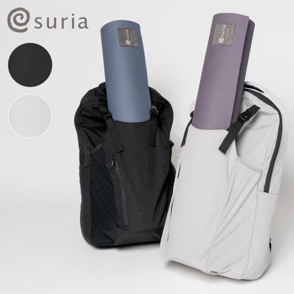 ヨガマットをスマートに持ち運べるバックパックヨガマットをスマートに持ち運べる人気のデイバッグをアップデート！外側に鍵や小物を入れられるファスナーポケット、内側にもメッシュポケットがついているので使い勝手がGood。ヨガマットがタテに取り付け...