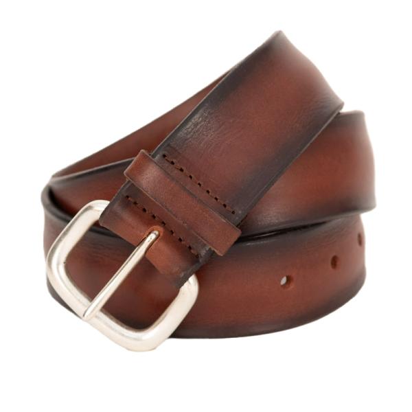 御覧頂きまして有難うございます。セレクトショップからのダイレクト販売です。今回、在庫最終処分価格にてのご案内です。【商品番号】U08269-BRUCIATO-BROWN【商品名】イタリア製アンティーク本革 ブラウンレザー【カラー】BRUCI...