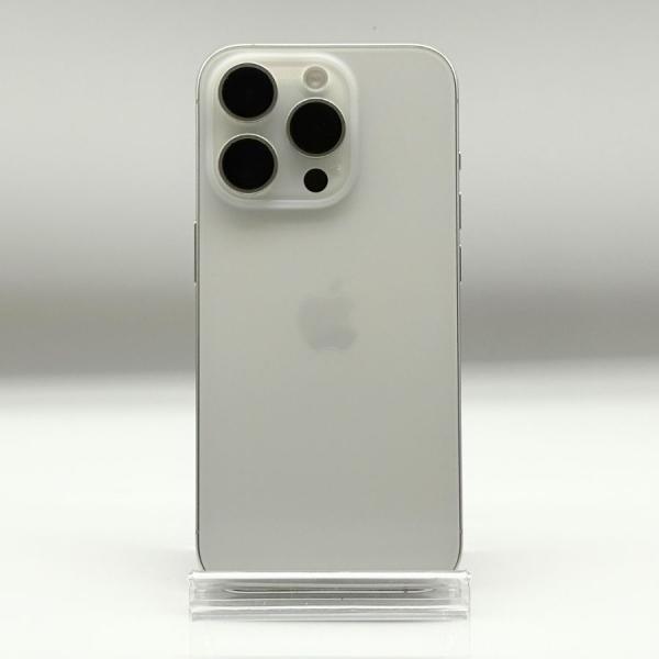 ◇機種：iPhone15Pro◇キャリア：SoftBank◇メーカー：Apple◇カラー：ホワイトチタニウム◇SIMロック：SIMロック解除済み◇付属品：本体のみ◇IMEI：354496313936793◇ネットワーク利用制限：◯◇OS：i...