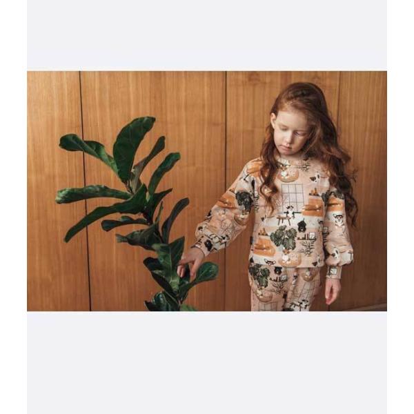 素材コットン　95% エラスティン　5％※ヨーロッパの子供服のサイズは6cm刻みのcm表記です。参考サイズ(表記サイズ→日本サイズ）62→60cm　68→70cm 74→75cm 80→80cm 86→85cm 92→90cm98→100c...