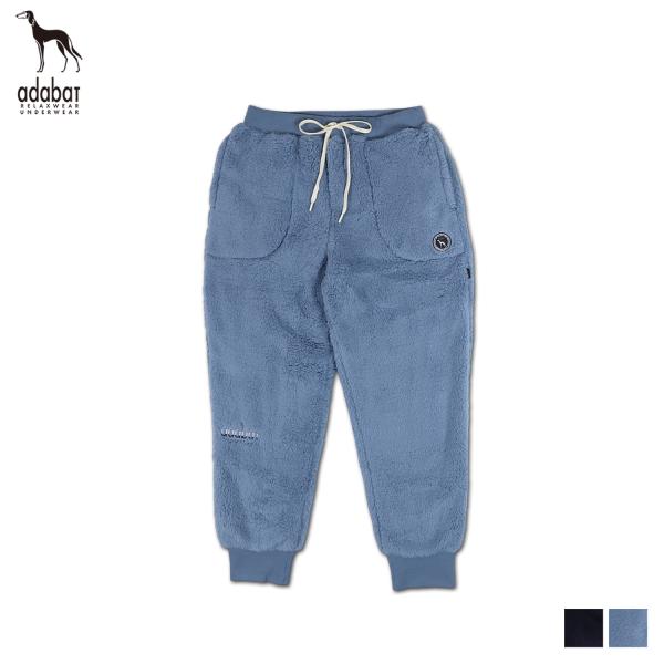 【大人が1日遊ぶゴルフウェア adabat】暖かさと、保温性に優れた肉厚素材の起毛を施したボア素材です。もこもこと温かみのある羊毛のような毛並みが特徴。フロントに入ったアップリケ刺繍とロゴ刺繍がデザインポイントです。この製品には静電気を抑え...