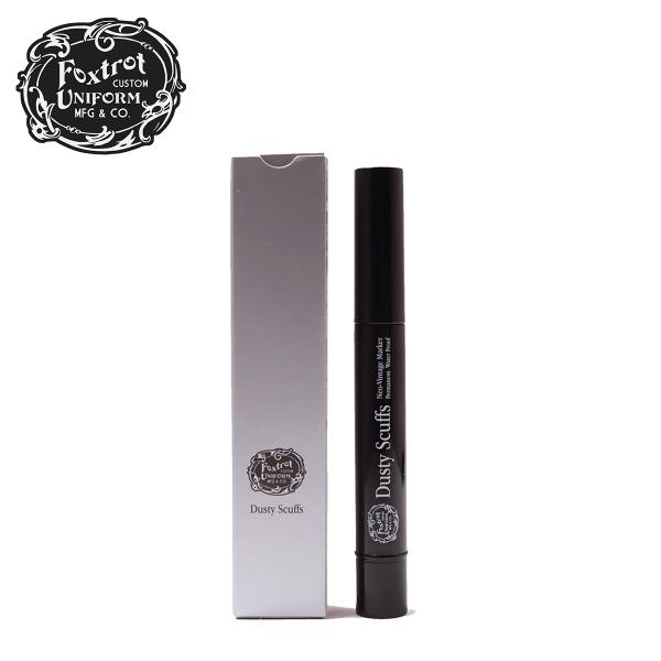 【ヴィンテージスニーカーのシューレースを経年劣化や色あせ具合など忠実に再現し展開する Foxtrot Uniform】FOXTROT UNIFORMのヴィンテージマーカー「DUSTY SCUFFS」。スニーカーの表面についている汚れをふき取...