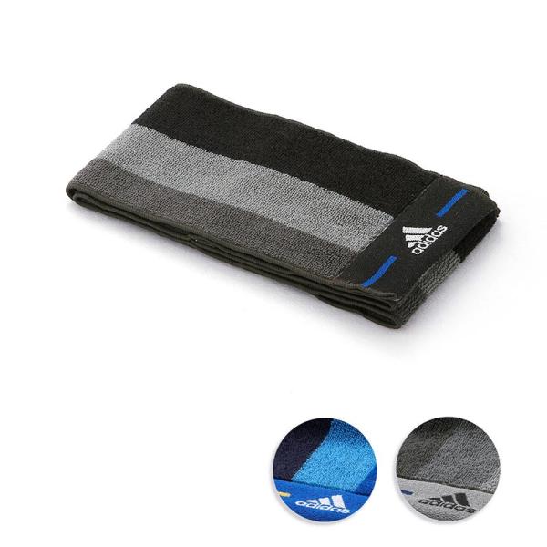 adidas スリートーン ポケット付マフラータオルスポーツシーンのそばに、アディダスのタオルを。デザイン性と機能性を兼ね備えたアディダスのタオル。すべてのアスリートへ快適な仕様でお届けします。保冷剤などを入れることができる便利なポケット付...