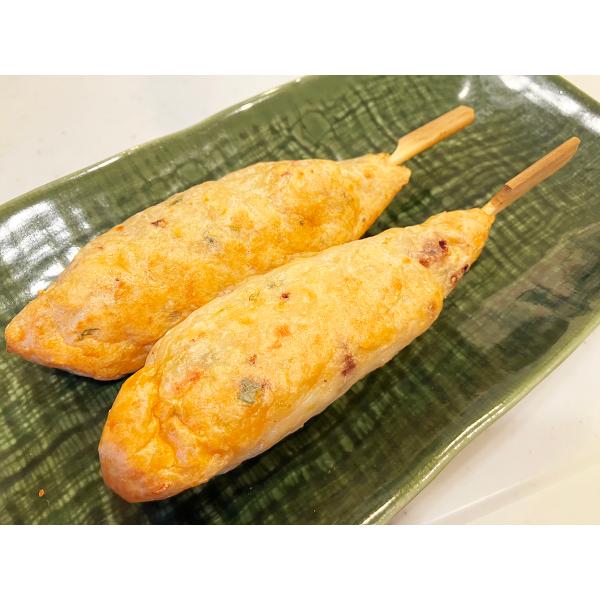 海鮮たこつくね串10本×6袋業務用魚肉を使用したつくね串です。食感は、さつま揚げに近い感じです。おつまみに最適です。加熱調理用ですので焼いたり、煮たり、中心部まで加熱してお召し上がり下さい。内容量  70g×10本×6袋原材料  魚肉すり身...