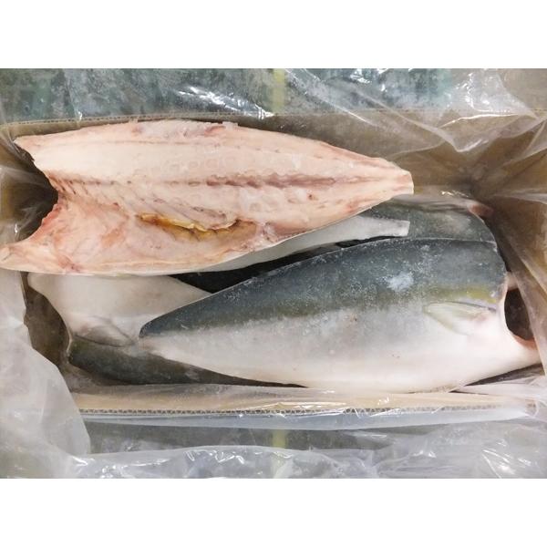 ブリフィーレ１０ｋｇ業務用※約１５枚となります。販売状況により枚数が変更になる場合がございます。気になる方は御購入前にお問い合わせくださいませブリ照焼きやブリ大根等にお使いください。内容量  １０ｋｇ（約１５枚となります。販売状況により枚数...