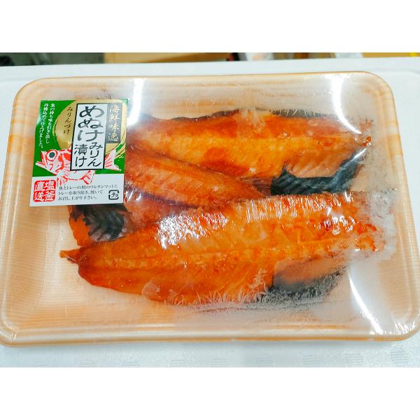 めぬけみりん漬3枚×12パック業務用1枚約130-150g淡白な味わいのキタノメヌケをみりん漬にしました。ご飯がすすむこと間違いなし！！焼いてお召し上がり下さい。内容量  3枚(約420g)×12パック原材料  キタノメヌケ（アメリカ産）、...