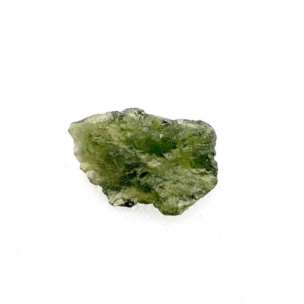 【一点もの】モルダバイト原石　11.343カラット約1500万年前の隕石衝突で偶然誕生したとされるモルダバイト。近年では採掘量が限られているため、価格は高騰を続けており、その希少性が高まっています。モルダバイトはチェコ周辺で採掘される緑色の...