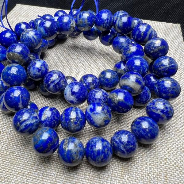 1連分　ブレスレット2本お届け○幸運の象徴○人格的成長の促進○肉体、情緒、精神、霊性の調和○邪気払い○洞察力、決断力を養う天然による結晶や割れ目があり場合があります。天然石穴サイズ:0.8mm 結晶、破裂のような模様、凹みのようなものがあり...