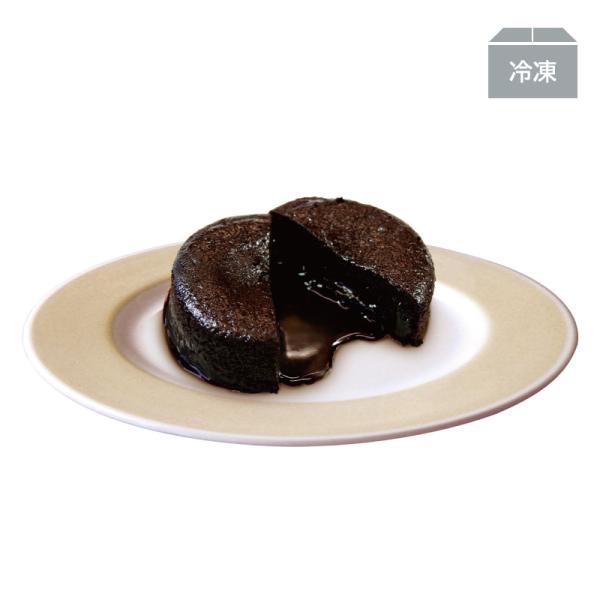 中からチョコレートがあふれ出てくる贅沢なスイーツです。【賞味期限を理由とした返品は承ることができません。】賞味期限：2026/7/11