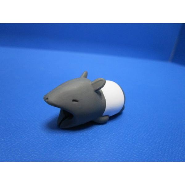 DREAMS｜ドリームズケーブルバイトCABLE BITEMalayan Tapir ケーブルバイト マレーバクVRT42595ゆるカワの動物たちが、iPhone純正ケーブルを守ります。断線予防になり、自分のケーブルの目印にもなります。ケー...