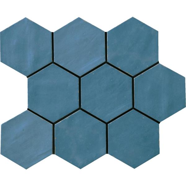 モロッコの伝統的なゼリージュ・タイルをモチーフに、流行のボタニカル柄と六角形を加えて現代的な使い方を提案しています。 ◆品番： APC-Z2000 APC-Z2010 APC-Z2020 APC-Z2030 APC-Z2040 APC-Z2...