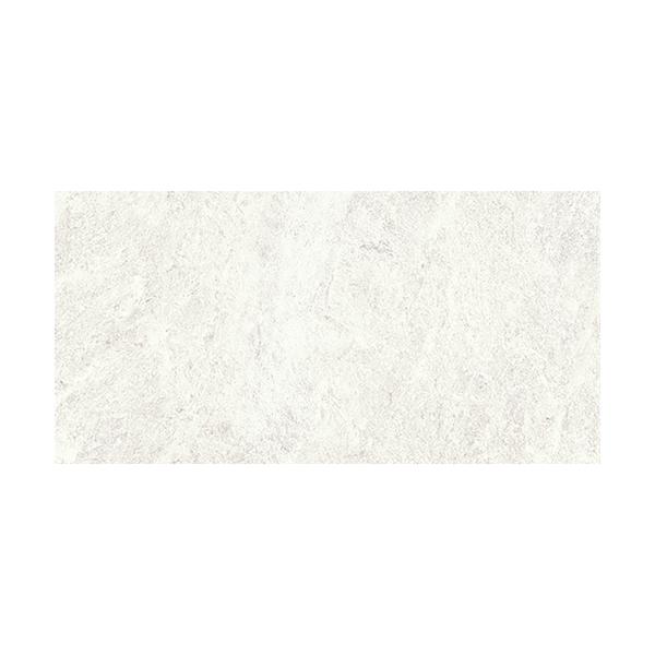 アルプス山脈のイタリア側北東部は、ドロミーティ（イタリア語：Dolomiti＝苦灰石）と呼ばれる特有の天然石が産出される地域です。岩肌がむき出しになった、荒々しい風景が広がる雄大なドロミーティ山塊。その風景をイメージしてデザインされています...