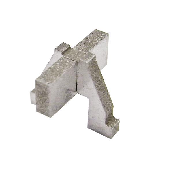 ディスクシリンダーからティアキーに、交換した際のテールピースの向きを横から縦へ交換できます。錠ケースの構造に合わせ交換する事により施開錠が出来なくなるトラブルを防ぎます。内容量：5個セット