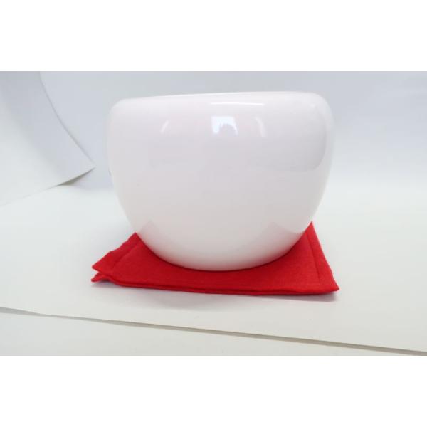 手火鉢 白 ホワイト 高さ10ｃｍ国産 オリジナル手火鉢当店オリジナルの手火鉢なので、他では買えません。落ち着いたカラーがシックで落ち着いたインテリアにマッチします。※毛氈は付属品ではないです。