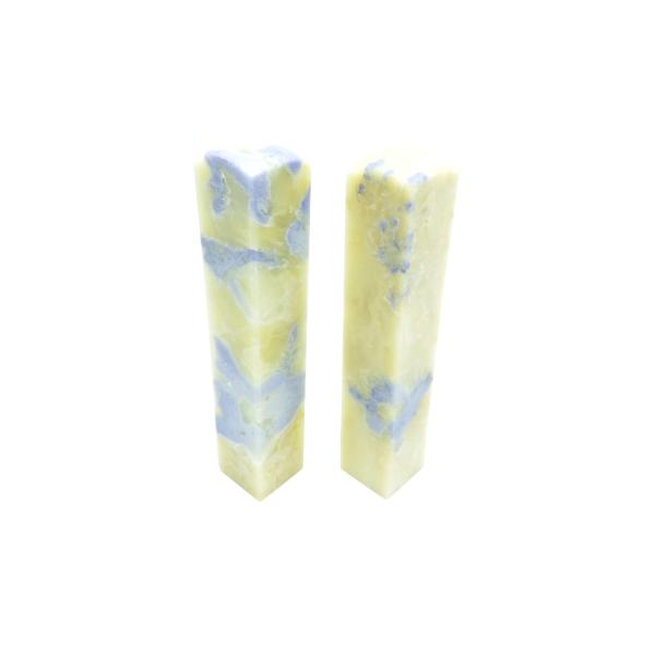 約サイズ：1.5ｃｍ角　高さ8.1ｃｍ数量：1セット（画像の現品）状態：新品材質：青田石藍花付属：なし●青田石の特徴青田石は篆刻印材の中で最もバランスの良いとされる印材です。カケ味/彫り味/色彩/高度/結晶粒度などバランスが良いとされていま...