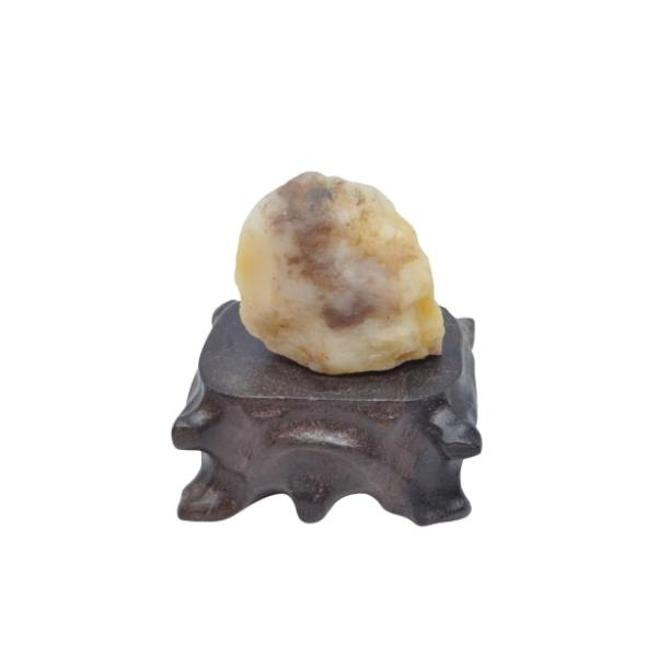 数量：1個状態：新品（画像の商品をお届け）産地：中国素材：芙蓉石篆刻用印材としても、鑑賞石としてもお使い頂ける寿山石芙蓉原石になります、キメが細かく磨くと非常に美しい艶が期待できます、当店の耐水ペーパーなどにてお好き所を面出しを行なうことで...