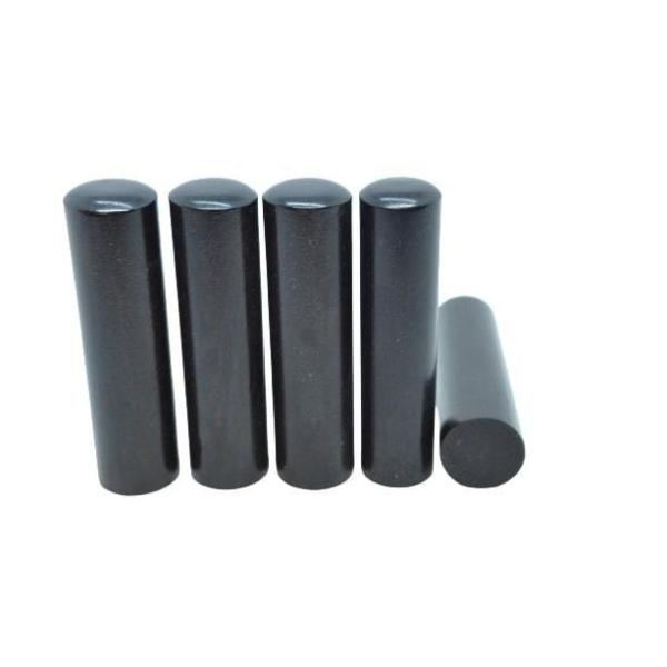 約サイズ：直径16ｍｍ　高6ｃｍ数量：1個   状態：新品（同等品の発送）黒檀は銘木となる木材です、耐久性、密度も高く高級木材とされております。また艶上がりもよく印材としても大変珍重されております。※こちらの印材をベースに印鑑製作は当店では...