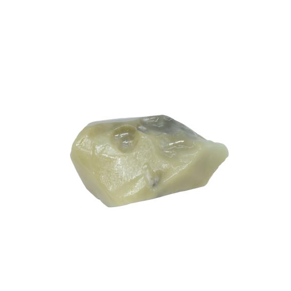 数量：1個状態：新品（画像の商品をお届け）産地：中国素材：寿山芙蓉原石サイズ：約197ｇ寿山芙蓉石の原石になります。精製される前の状態ですので、粗々しくクラックや、剥がれなどもございますが、野趣あふれるこの感じは原石ならではです。お好きな面...