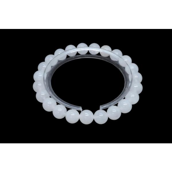 石サイズ：8ｍｍ玉腕サイズ：約16ｃｍ発送：ランダム石質：白玉髓（ホワイトカルセドニー）グレード：5Ａ状態：新品石言葉：エレガント/共有/集合効果：白色玉髄は鎮静作用があると考えられ、人々を助けることができる心身をリラックスさせ、ストレスや...