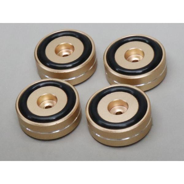 ■商品説明■・シャーシケース底板用の脚になります。・傷防止用のゴム付きです。・ゴムの部分が取り外し可能です。・材質はアルミです。■販売単位■・1セット (4個)■商品状態■・新品(未使用品)■お支払方法■・銀行振込・郵便振替・クレジットカー...