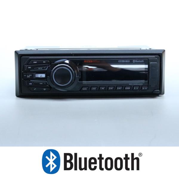 ■商品説明■・1DINサイズマリンステレオデッキになります。・スピーカーは最大4台（フロント・リア）まで接続できます。・CD/DVD再生機能はついておりません。・iPhoneなどブルートゥース、AUX、USBで接続可能です。※ラジオは聴けま...