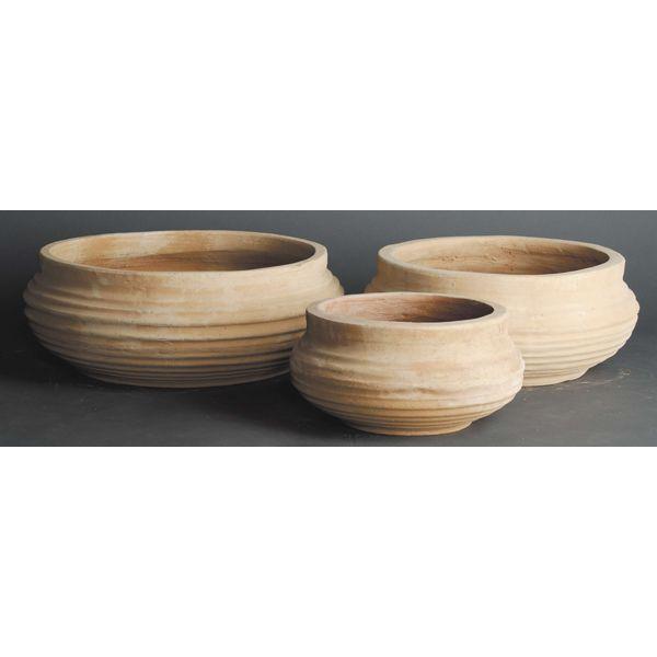 CRETE IN GREECEのテラコッタ。ギリシャ・クレタ島シリーズはハンドメイド品であるため、同じモデルでも、サイズや模様などに多少の個体差が見られる場合があります。また、窯の火の当たり具合で色味が異なる事があります。サイズ表記は概寸で...