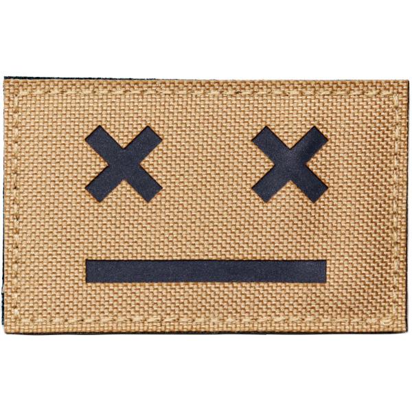 カーキ系の生地を合わせ、絵柄の部分を切り抜いています。黒のみでシンプルに表現しました。サイズは横8cm×縦5cm。普段のファッションのアクセントはもちろん、サバゲー（サバイバルゲーム）、ミリタリーファッションにおすすめ！ワッペンの裏にマジッ...