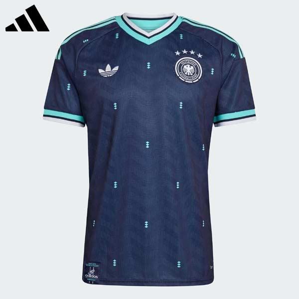 アディダス(adidas)/レプリカユニフォーム/ドイツ代表 2026 W杯 アウェイ レプリカ ユニフォーム ネームなし DEUTSCHLAND JXV15-JN2074■伝説的な瞬間にインスパイアされ、サッカーのヘリテージにイノベーショ...