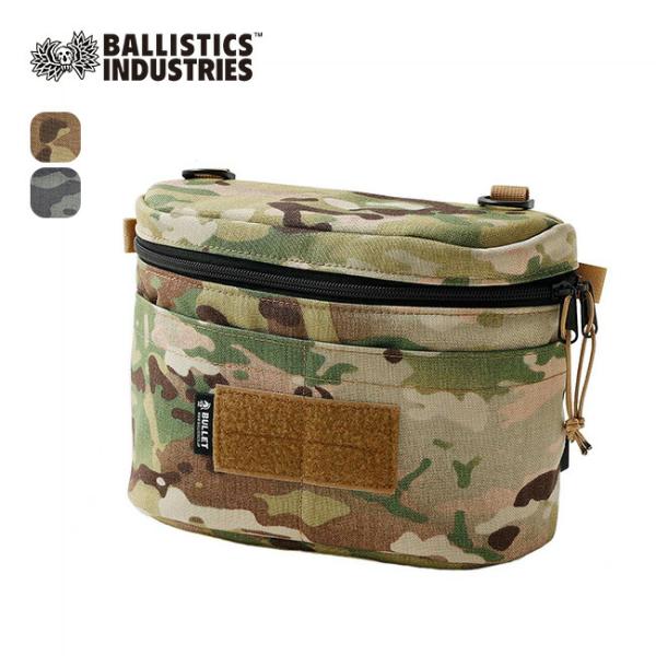 ベースプレートに取り付け可能なファスナー開きのポーチです。メインコンパートメントの他に内部に２か所、外部に２か所のポケットを配置しています。背面２本バックストラップをプレートのループ２段にくぐらせてマウントしてください。付属のショルダースト...