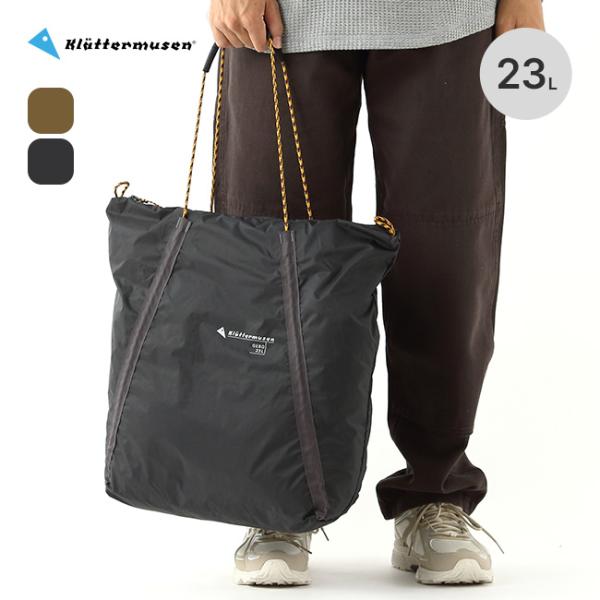旅行に最適な軽量23リットルのトートバッグ。■ブランド名：KLATTERMUSEN ■商品名：ジェボーバッグ23L ■商品型番：40409U01 ■カラー：オリーブ【40409U01-510】,レーヴェン【40409U01-961】 ■サイ...