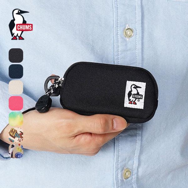 シンプルで使いやすい、CHUMS定番のミニコインケース■ブランド名：CHUMS ■商品名：リサイクルコインケース ■商品型番：― ■カラー：ブラック【CH60-3572-K001】,ネイビー【CH60-3572-N001】,グレージュ【CH...