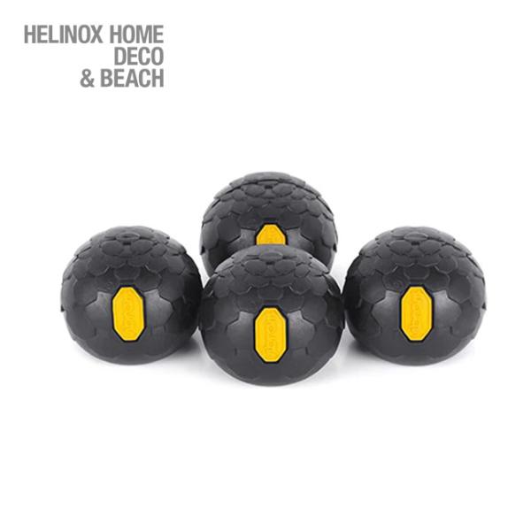 サンセットチェア、スウィベルチェア、チェアXL用のビブラムとのコラボしたボールフィートです。■ブランド名：Helinox ■商品名：ビブラムボールフィート55mm ■商品型番：19759034 ■カラー：ブラック【1975903400100...