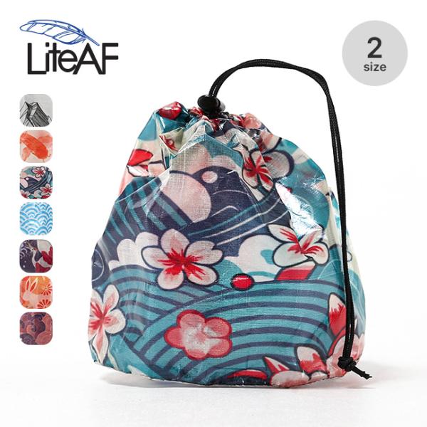 アメリカのガレージブランド、Lite AFが手掛ける、クッカー専用スタッフサック■ブランド名：LiteAF■商品名：ラウンドボトムポッドサックス プリンテッド■商品型番：LAF-RBPS-P■カラー：マウンテンスケッチ,コイ,チェリーブロッ...
