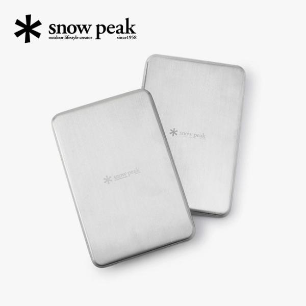 ステンレス鋼を用いた高熱伝導保冷剤■ブランド名：snow peak■商品名：ステンレスクーリングパック■商品型番：ET-26SU00600096■カラー：シルバー■サイズ：約116×176×13mm（H）■素材：本体／ステンレス銅、内容物／...