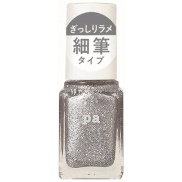 ２０２１年ＡＷ新色。たくさんのラメを配合し、超極細筆を採用しているので、一度で濃密な極細ラインが描けるネイルカラーです。アートにも通常のネイルカラーとしても使える１本で、セルフネイルをもっと楽しんでいただけます。