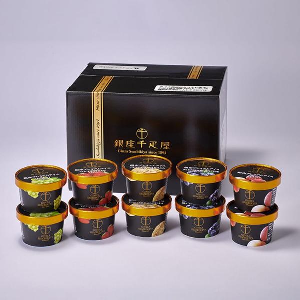 素材にこだわってつくり上げたプレミアムアイス。中に入っているフルーツソースとのコンビネーションが絶妙です。●内容量とちおとめ・マスカット・ブルーベリーチーズ・ピーチ・カスタードバニラ 各90ml×2個（計10個）