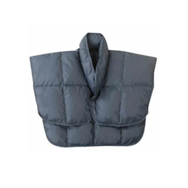 軽くて洗えるダウン使用のあったか軽量肩当て。●肩口の冷えを防ぐ肩当て。マジックテープ仕様で取り外しラクラク。●肩口からの冷えを防止●ダウン入りならではの軽量で暖かな機能性●あたたかな羽毛！シルバーダックダウン50％●手洗いOK！