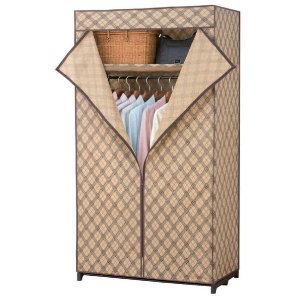 通気性に優れたファスナー付き不織布カバーで、衣類をホコリから守ります。●ファスナーが大きく開くため、衣服の出し入れがスムーズ。●使いやすい高さ約164cm。●上棚付き。●ファスナー付き。●お客様組立式※ハンガー等は商品に含まれておりません。