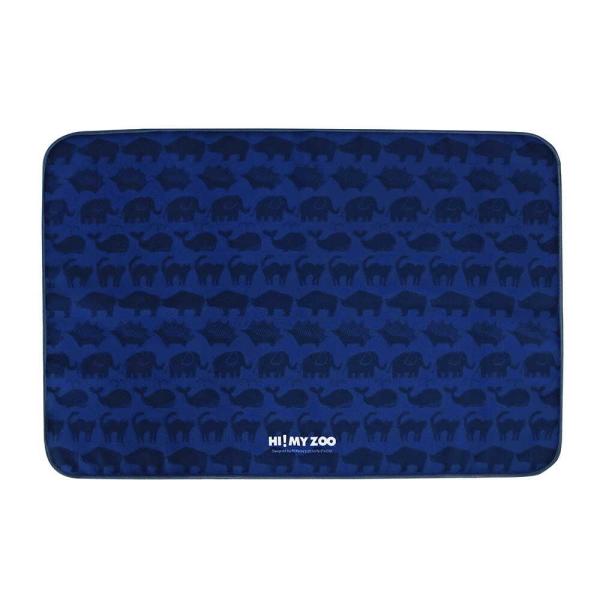 かわいい動物柄や自然モチーフ柄で男女問わずお使いいただけるHI！MYZOO（ハイマイズー）の学童通学アイテムの給食ナフキンです。学校机にピッタリサイズの給食ナフキンです。シワになりにくく乾きやすいポリエステル生地を使用。