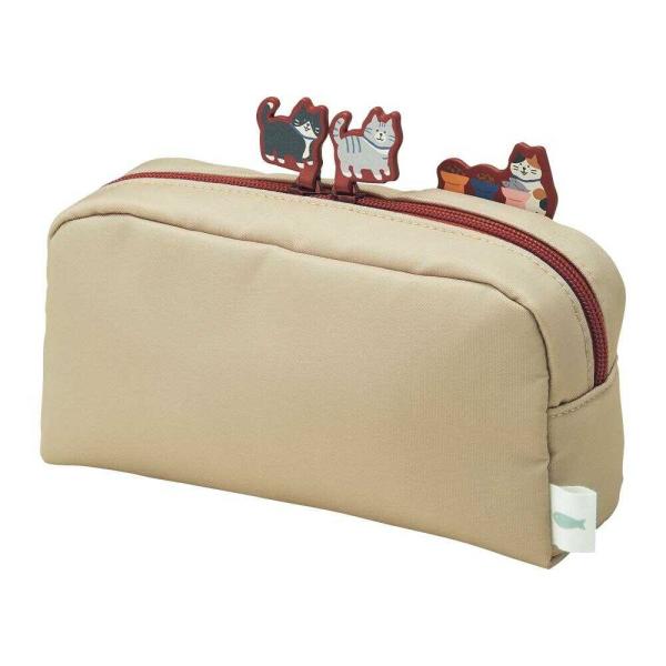 ●ロボット掃除機に乗って家中を旅するネコさんとそれを怖がるネコさん。●やわらかいものを見るとフミフミせずにはいられないネコさん。●ご飯の音が聞こえると歩み寄らずにはいられないネコさん。●動くおもちゃに思わず反応してしまうネコさん。●企画デザ...